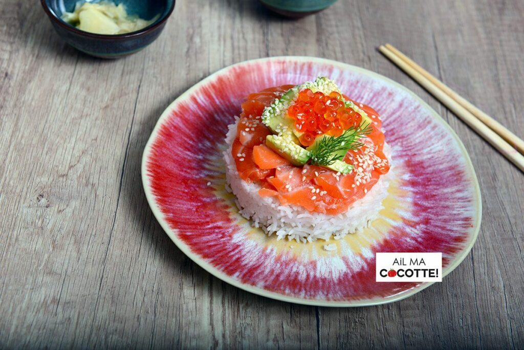 Sushis maison - Recette sushis au saumon et aux œufs de saumon