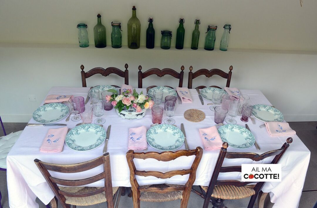 TABLE VERTE ET ROSE - AiL MA COCOTTE